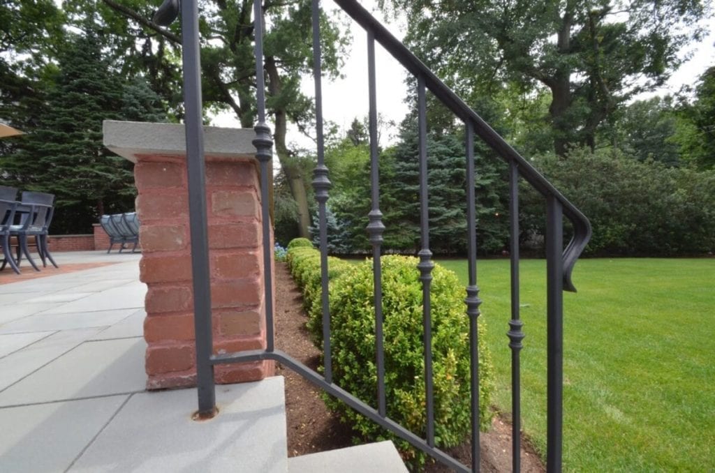 Expansive Raised Terrace - Sponzilli Landscape Group