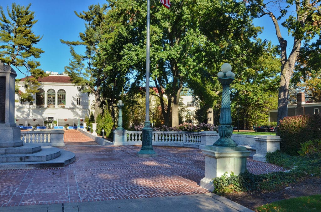 Vail Mansion Landscape Maintenance - Sponzilli Landscape Group