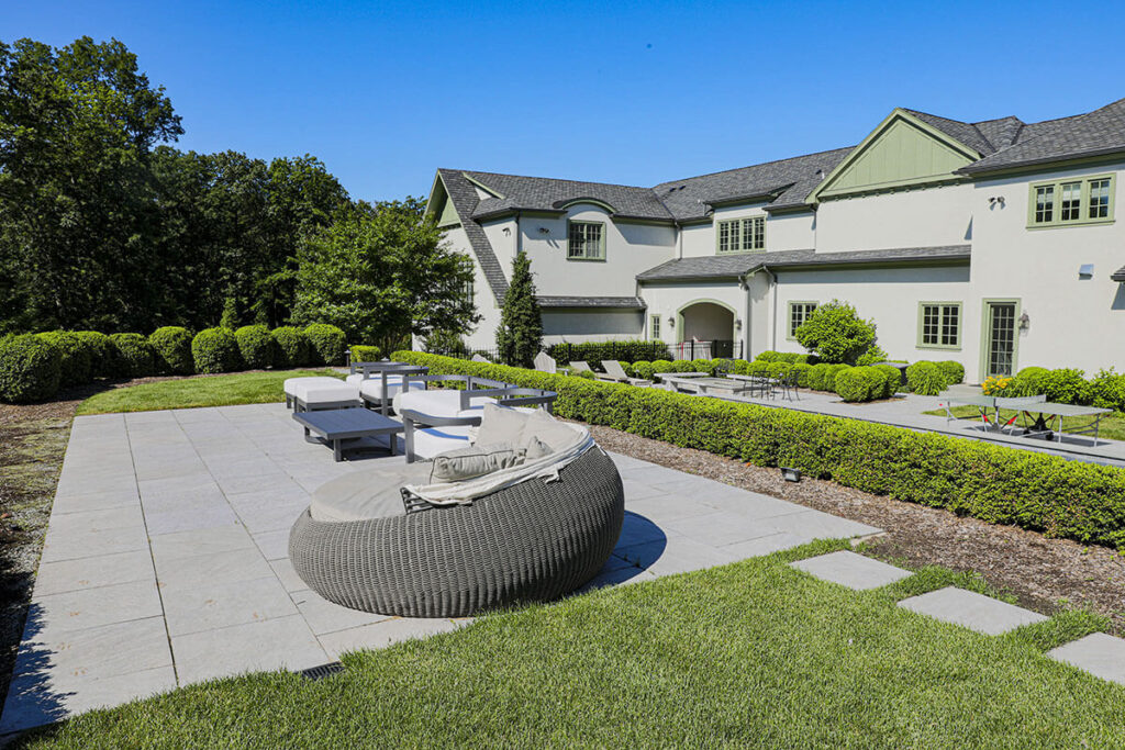 Luxury Landscape Design & Installation - Sponzilli Landscape Group